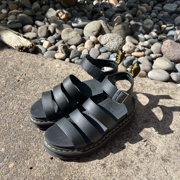 Dr. Martens | Shoes | Doc Marten Platform Sandal | Poshmark
